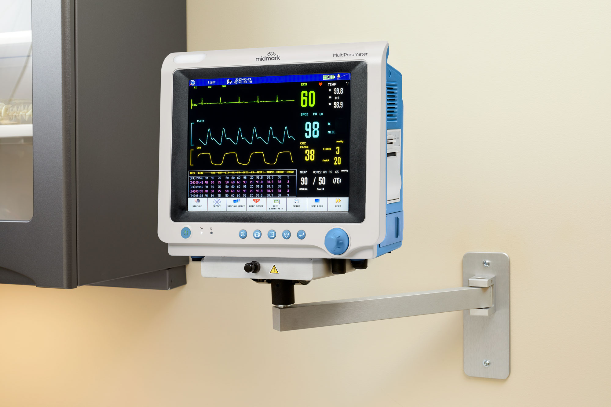 Midmark Multiparameter Monitor (Cardell® Touch)
