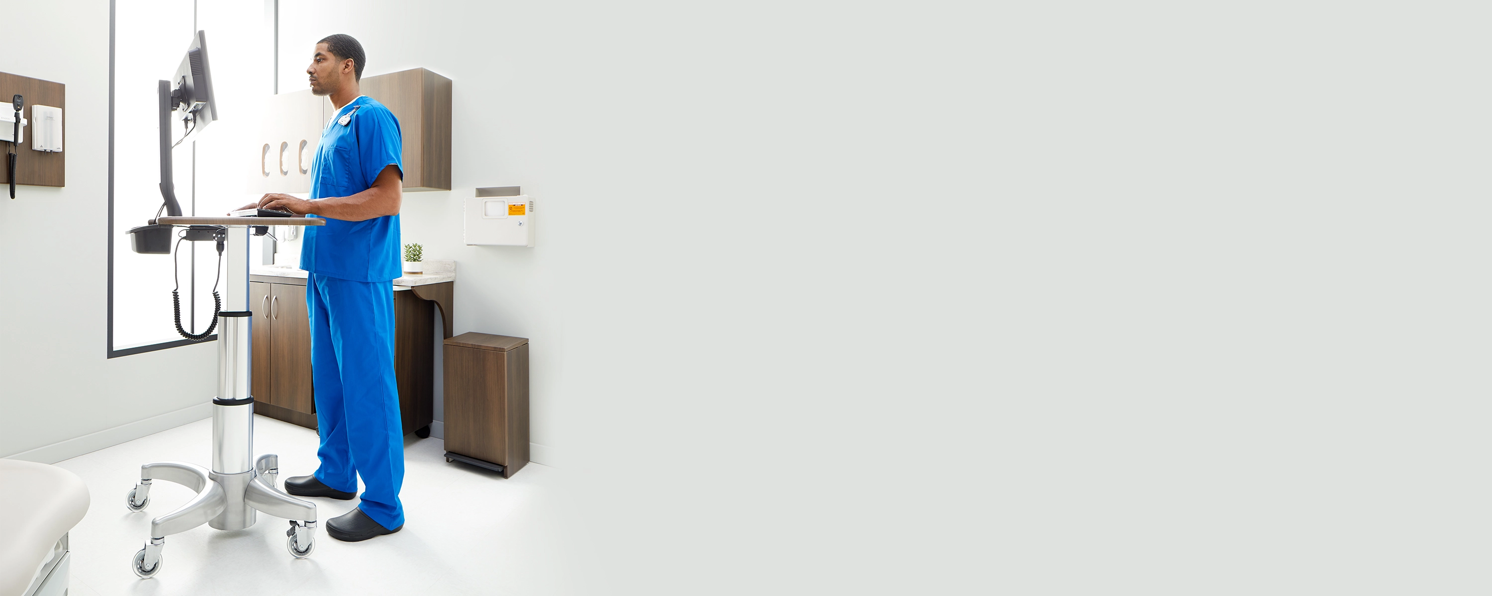 Midmark® Workstations | Midmark Medical