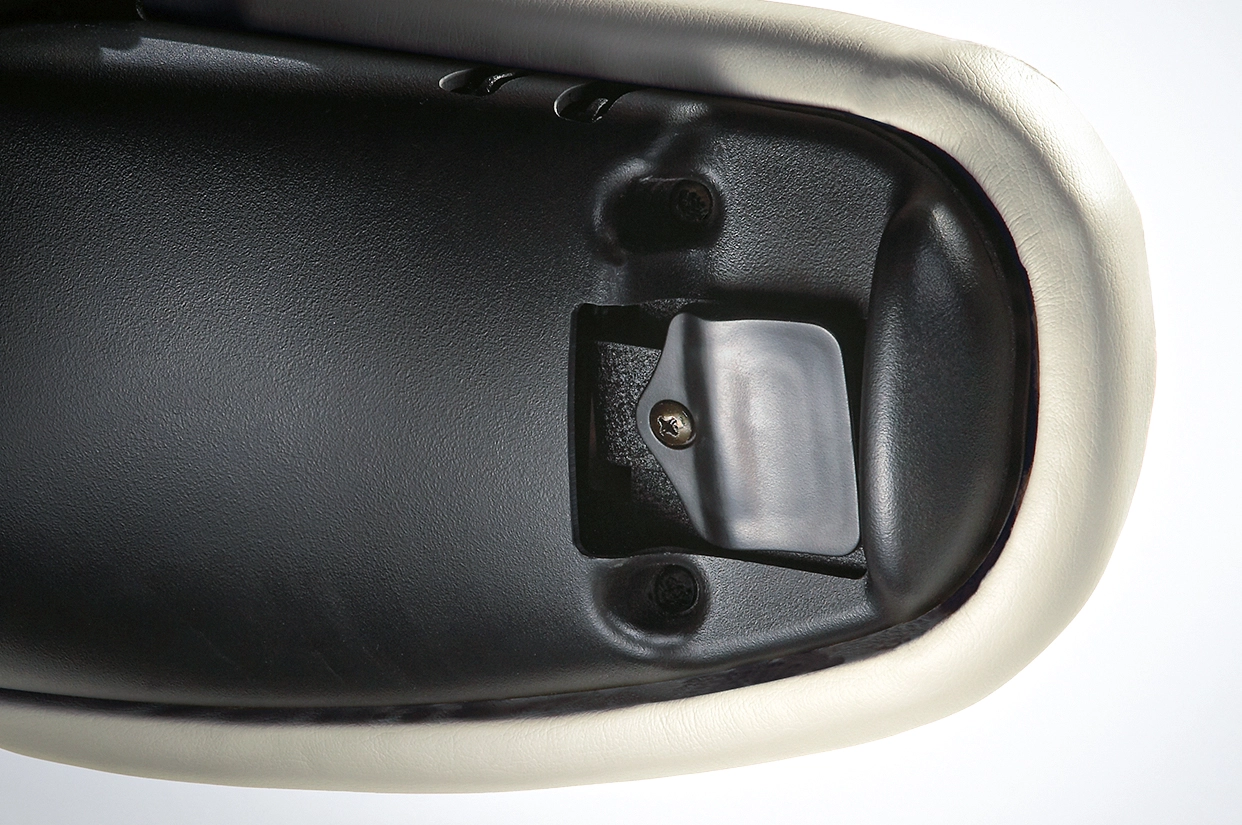 Midmark® 641 Procedure Chair