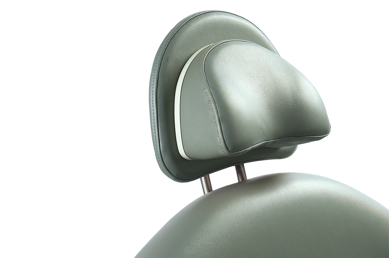 Midmark® 641 Procedure Chair